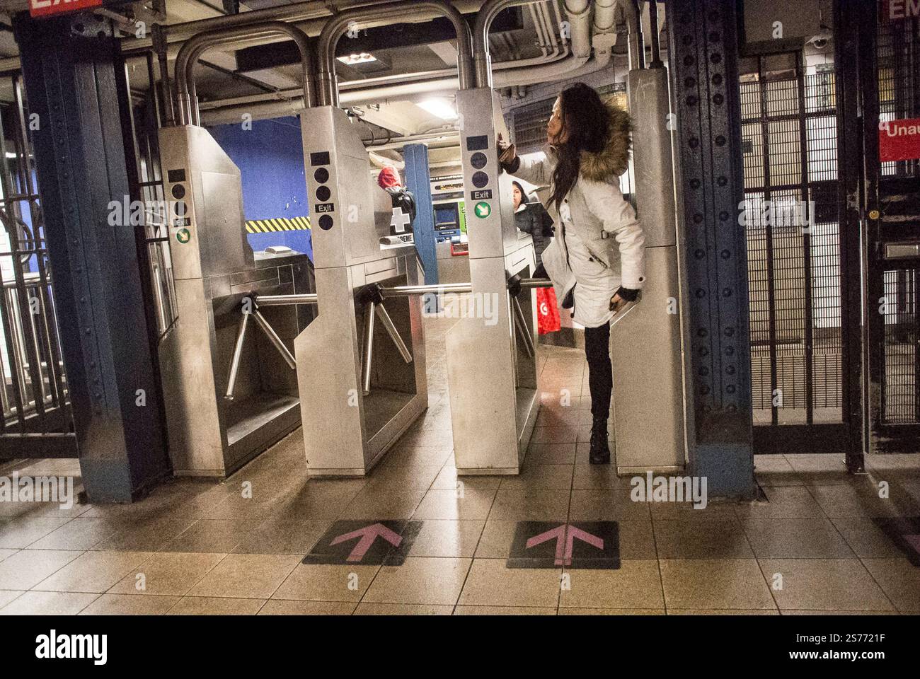January 18, 2025, New York City, New York, USA: Fare evaders at the 59th street Lexington Avenue ...