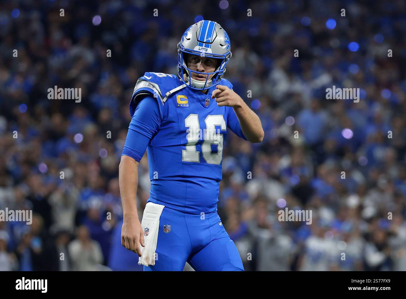 Detroit Lions quarterback Jared Goff (16) reacts to a two-yard ...