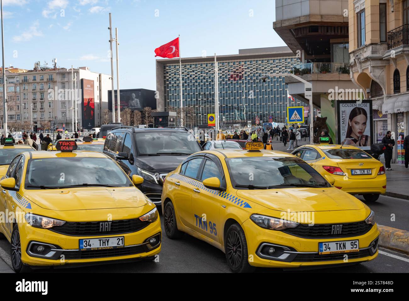 Istanbul, Turkey. 03rd Jan, 2025. Yellow Turkish taxi cabs in busy ...