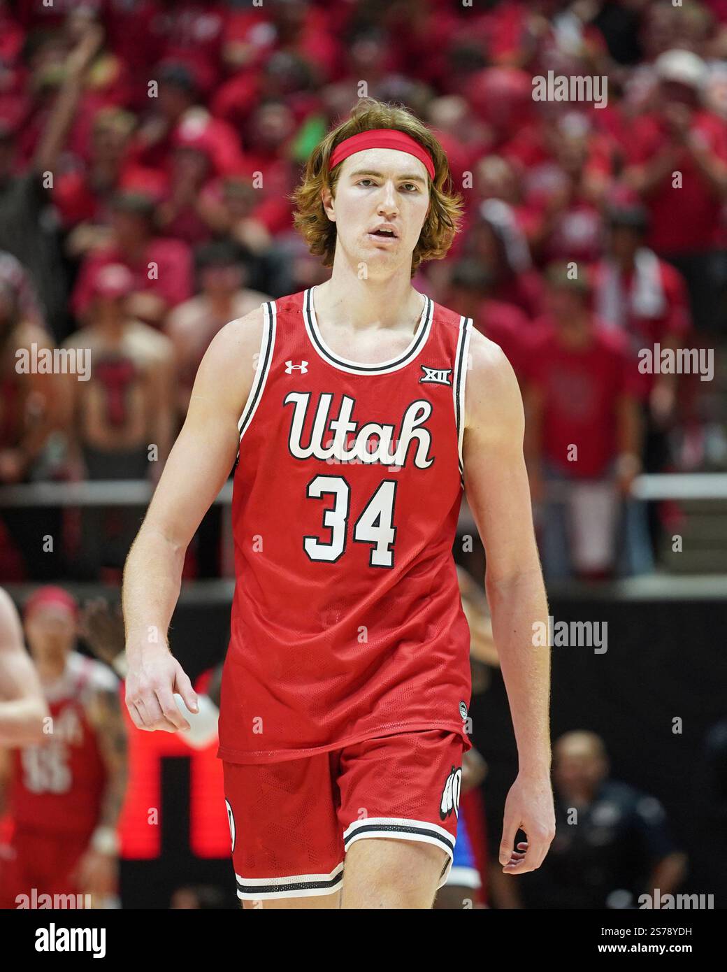 SALT LAKE CITY, UT - JANUARY 18: Utah Utes center Lawson Lovering (34 ...