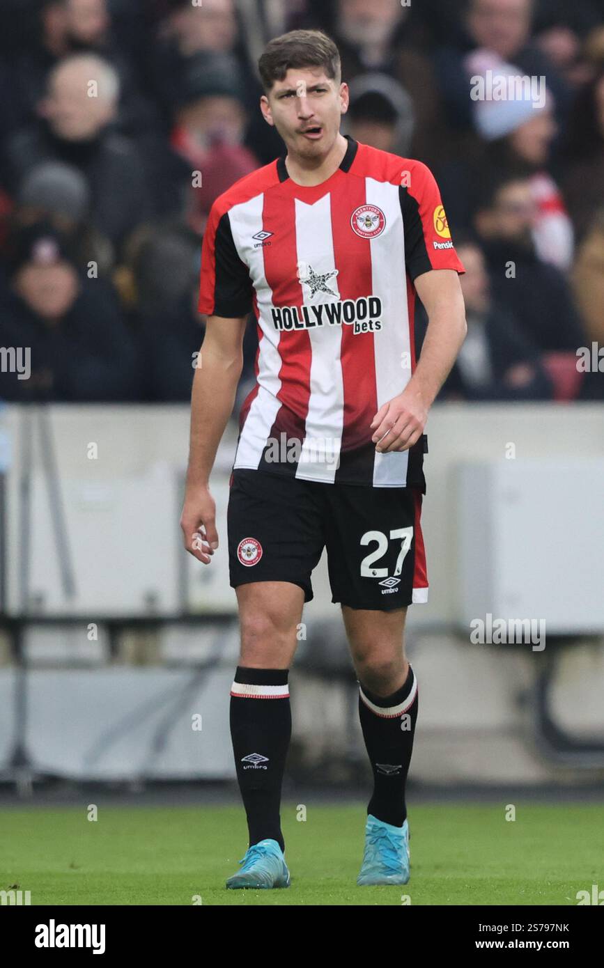 Vitaly Janelt of Brentford during the Premier League match Brentford vs ...