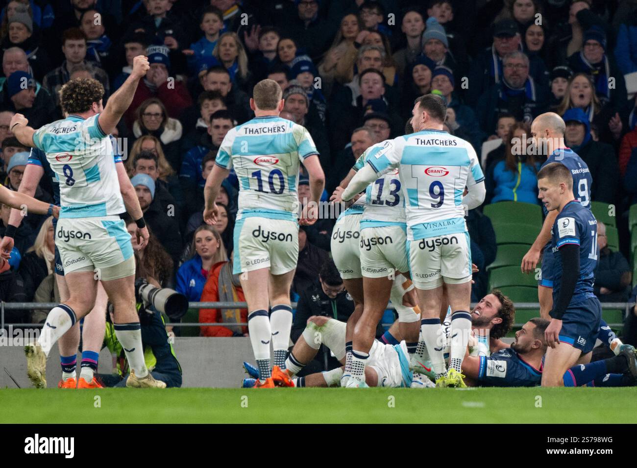 Dublin, Ireland. 19th Jan, 2025. Tom Glanville of Bath scores a try ...