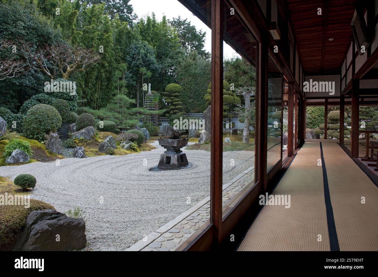 View from veranda of Zen "karesansui" raked gravel dry landscape garden ...