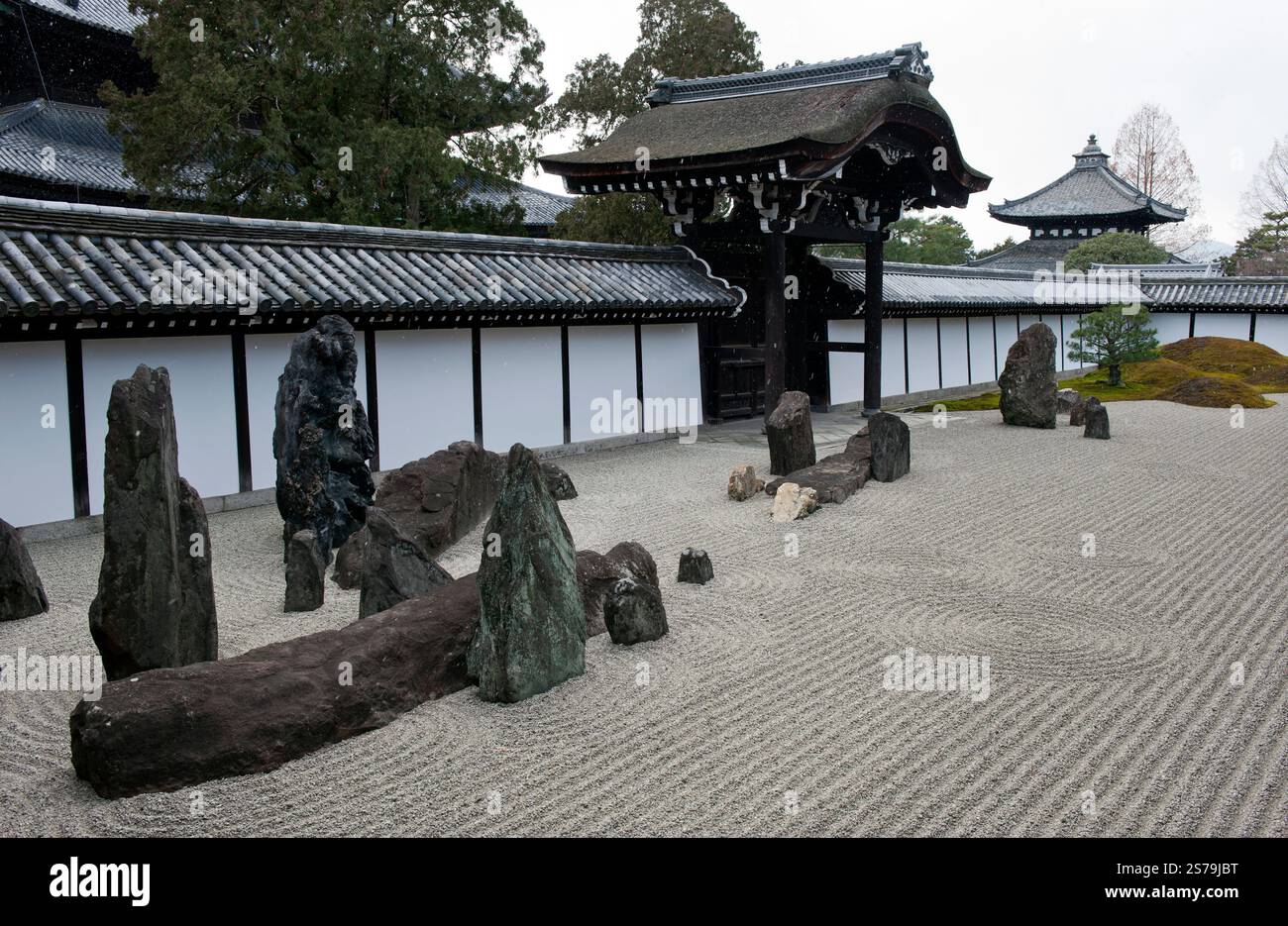 Raked white gravel dry landscape Zen meditation south garden ...