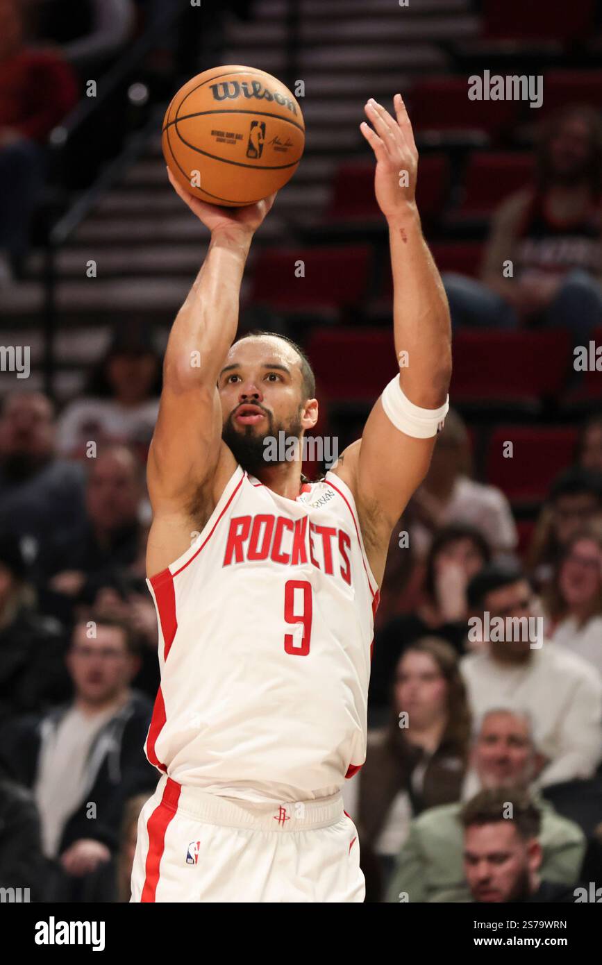 Houston Rockets forward Dillon Brooks (9) shoots during an NBA ...