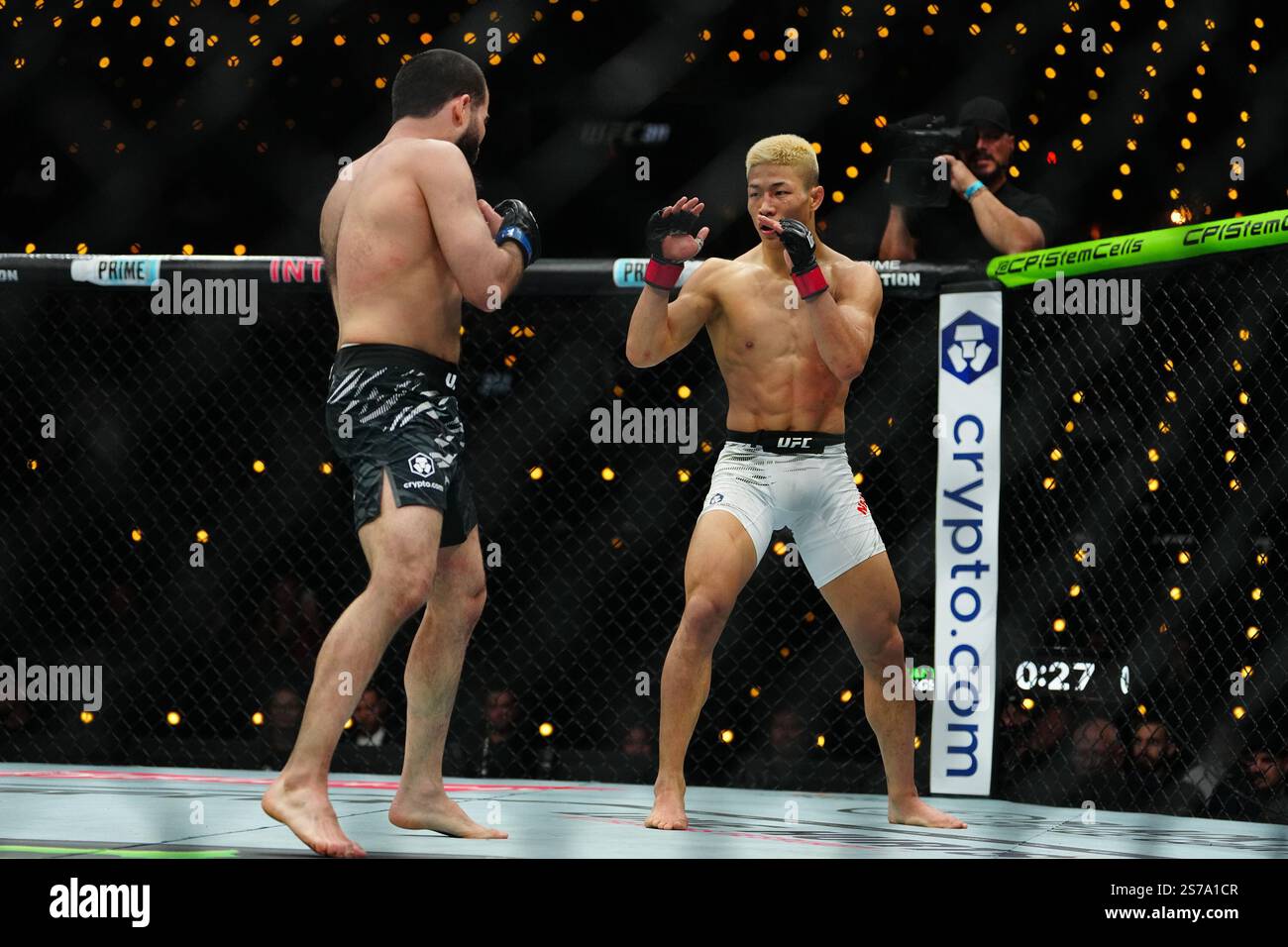 LOS ANGELES, CA - JANUARY 18: Rinya Nakamura and Muin Gafurov meet in ...