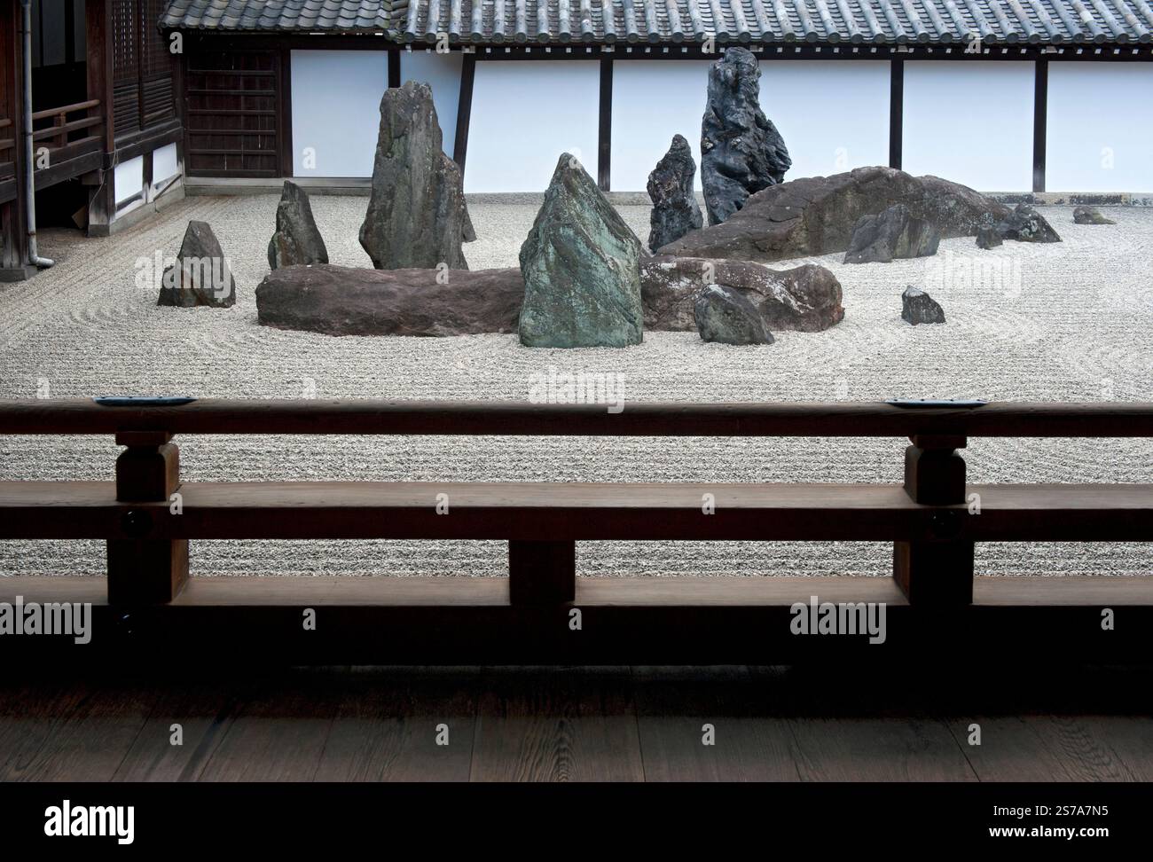 Raked white gravel dry landscape Zen meditation south garden ...