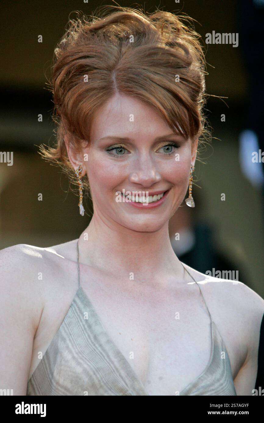 Bryce Dallas Howard bei der Premiere des Kinofilms Manderlay auf dem Festival de Cannes 2005 / ...
