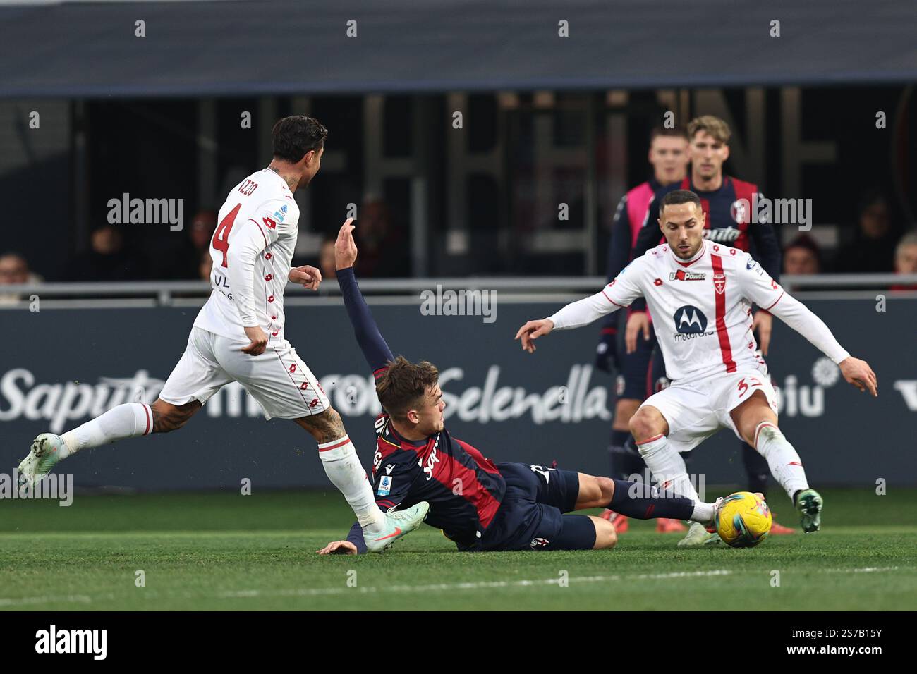 Armando Izzo (Monza)Thijs Dallinga (Bologna)Danilo D Ambrosio (Monza ...