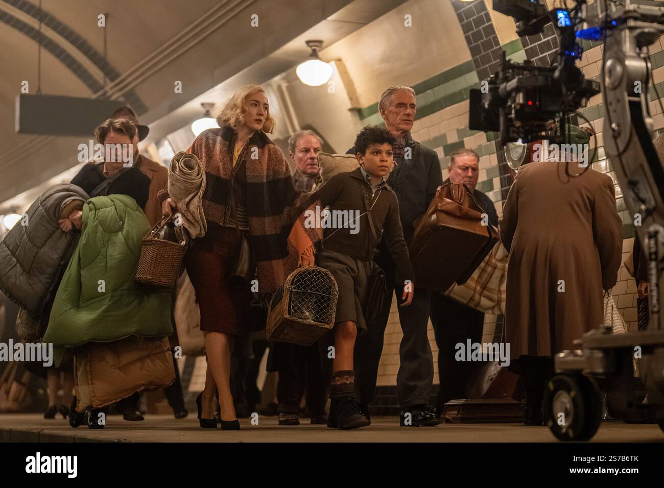 PAUL WELLER, SAOIRSE RONAN and ELLIOTT HEFFERNAN in BLITZ (2024 ...