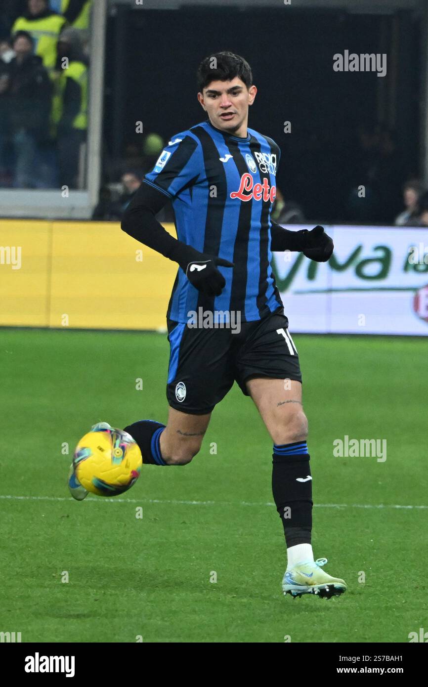 Raoul Bellanova of Atalanta BC in action during the Serie A Enelive ...