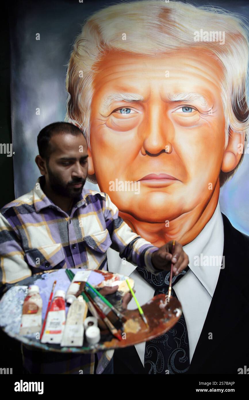 Artist paints Donald Trump in Amritsar, India Indian artist Jagjot ...