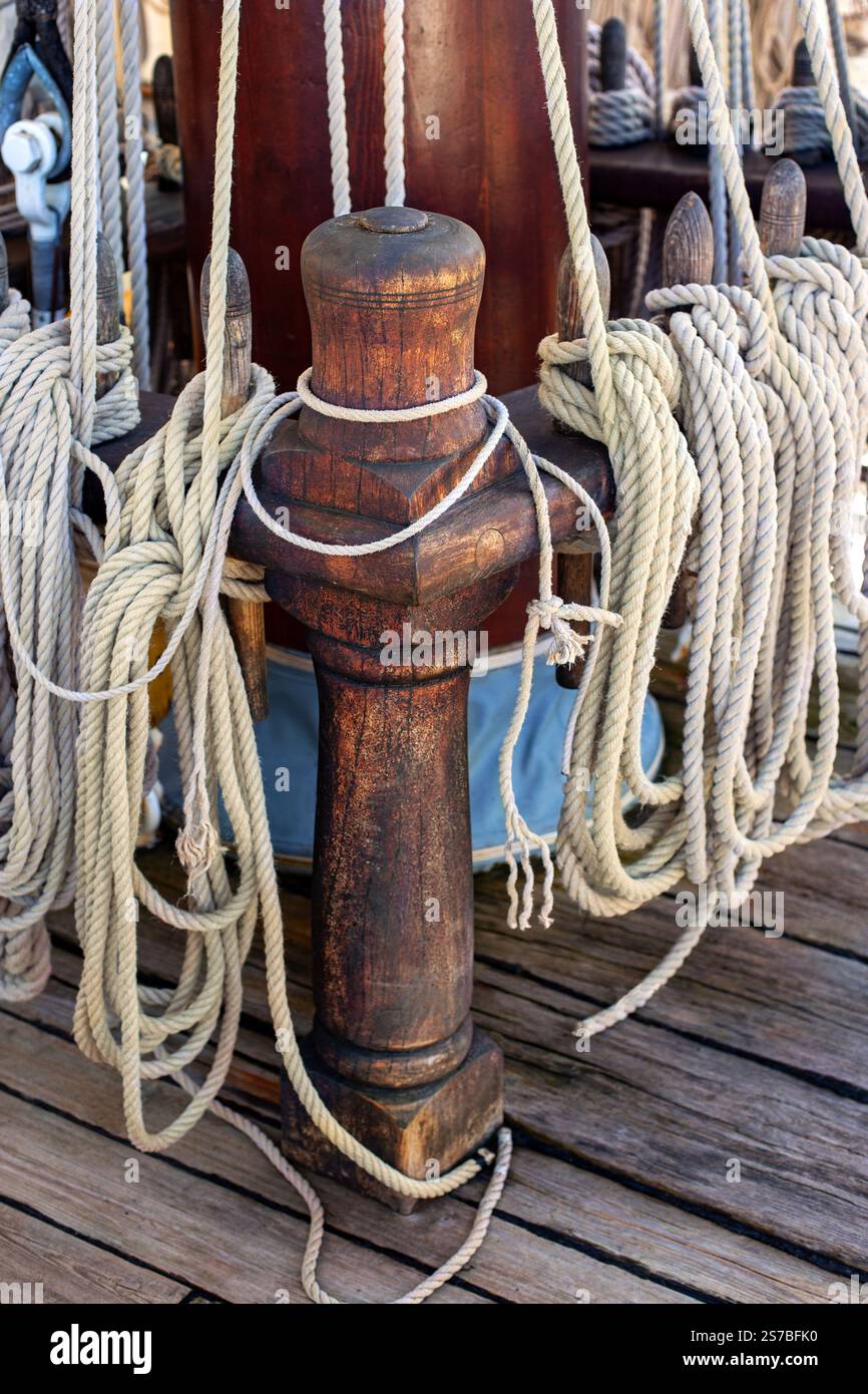 Ropes attached to the mast of an old ship Stock Photo - Alamy