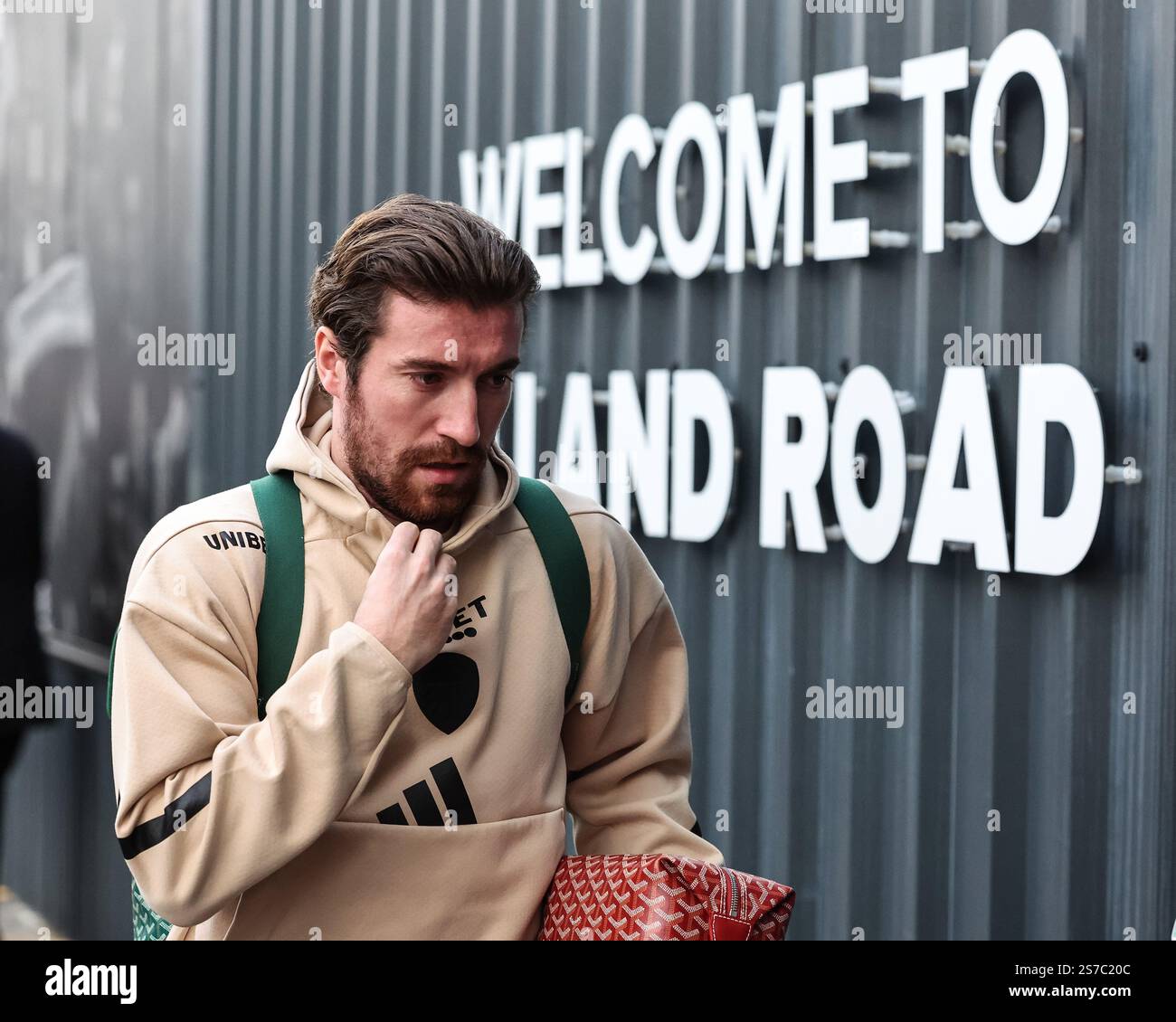 Joe Rothwell of Leeds United arrives during the Sky Bet Championship ...