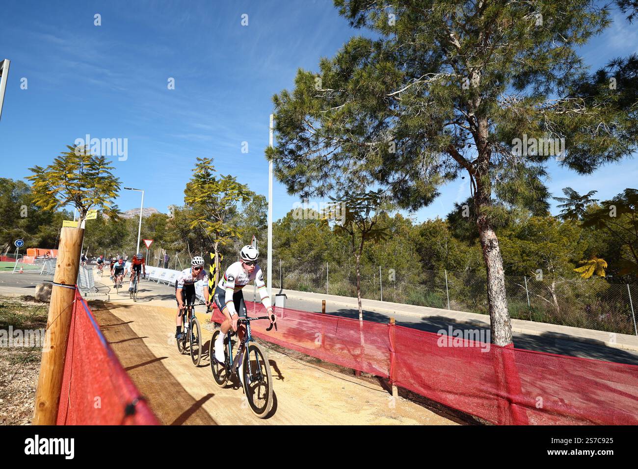 Benidorm, Spain. 19th Jan, 2025. the men's U23 race at the cyclocross ...