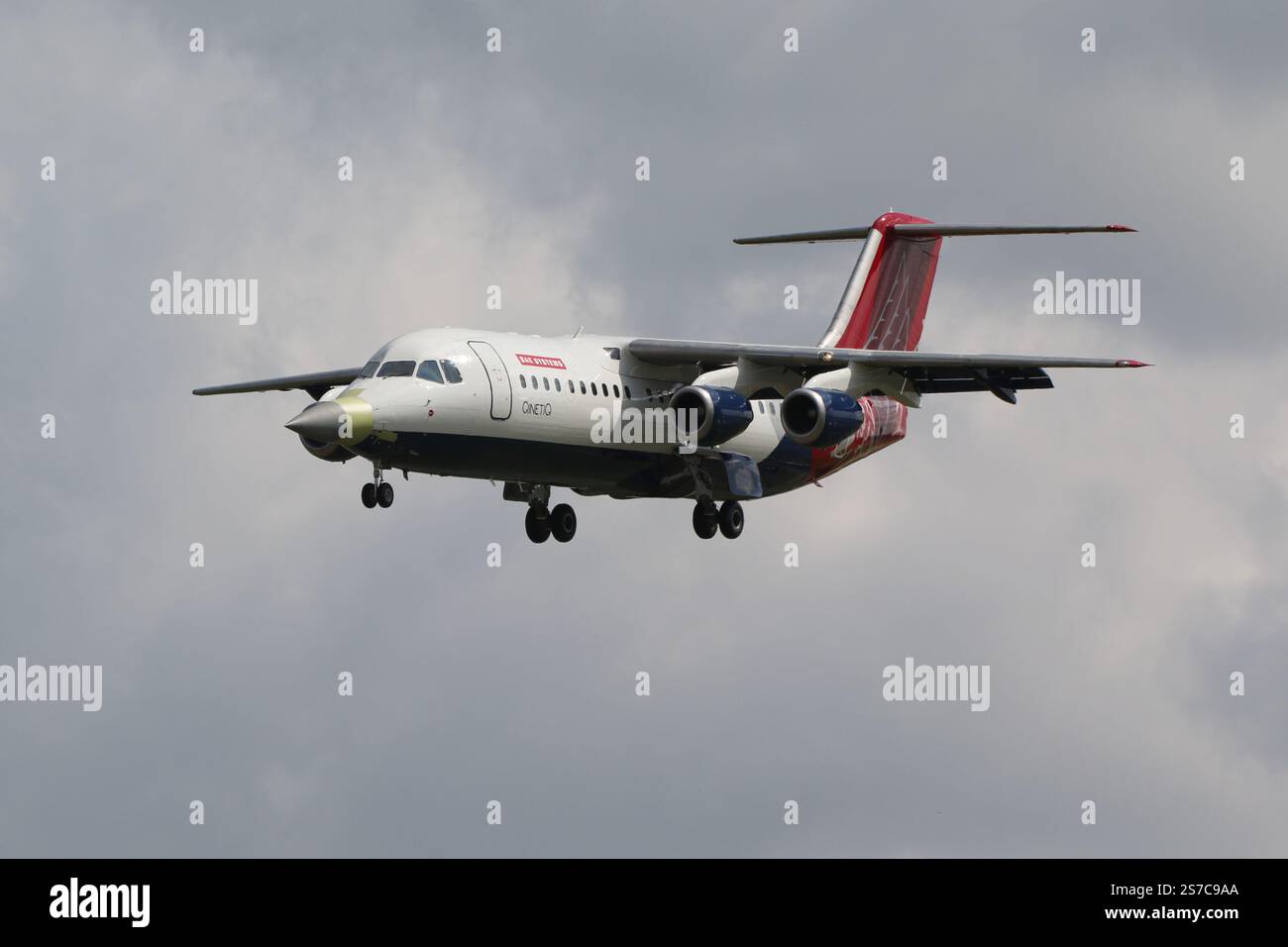 G-ETPL, an Avro RJ100 operated by QinetiQ/Empire Test Pilots School in ...