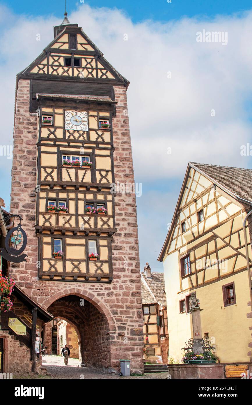 Dolder tower 13th century hi-res stock photography and images - Alamy