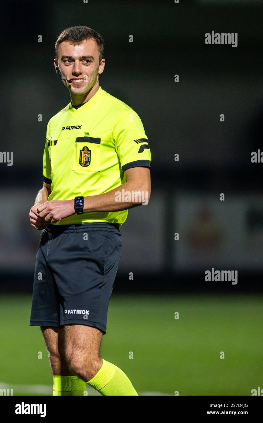 Ninove, Belgium. 18th Jan, 2025. referee Wouter Debusscher pictured ...