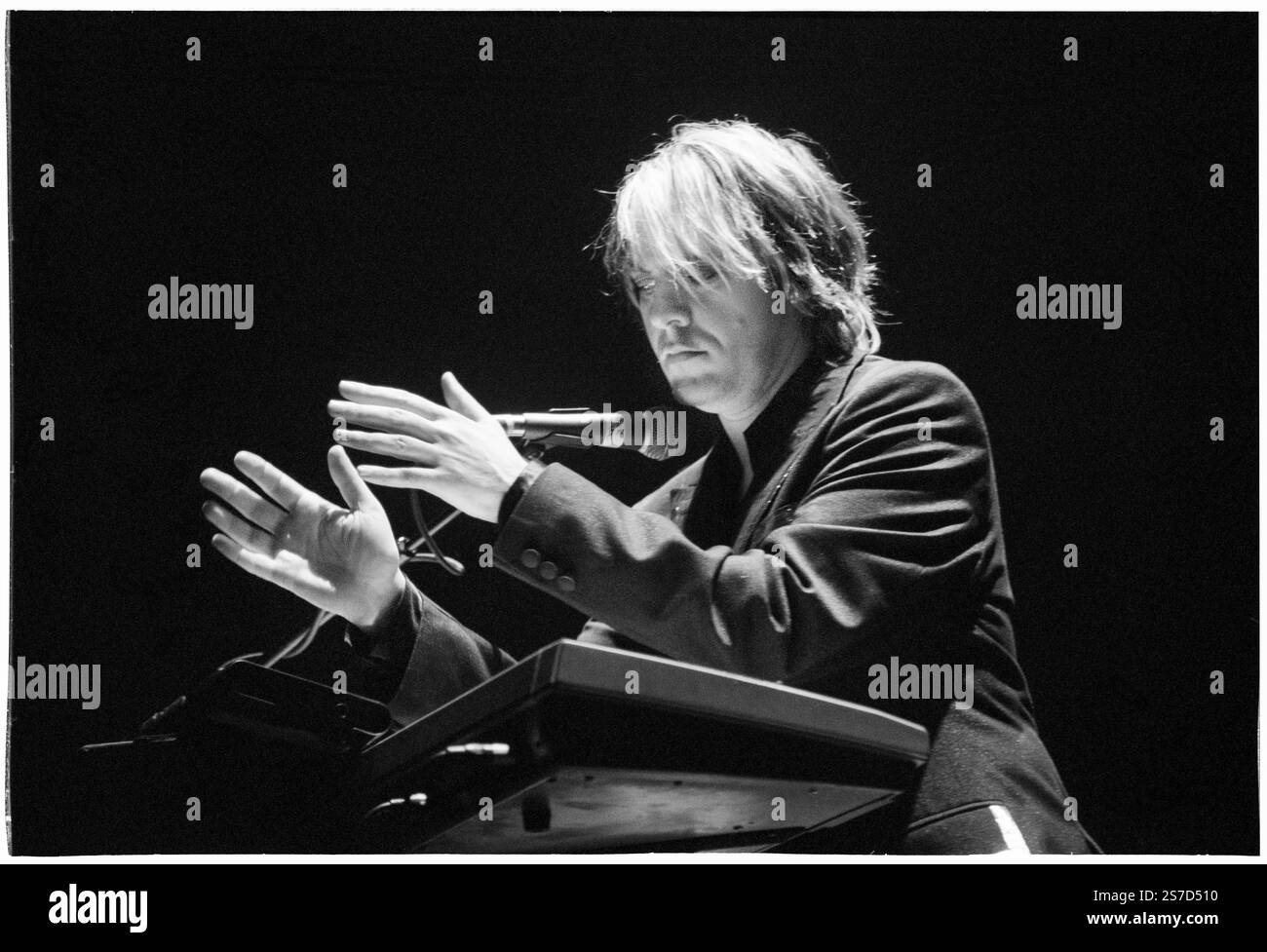 80s new wave band hi-res stock photography and images - Alamy