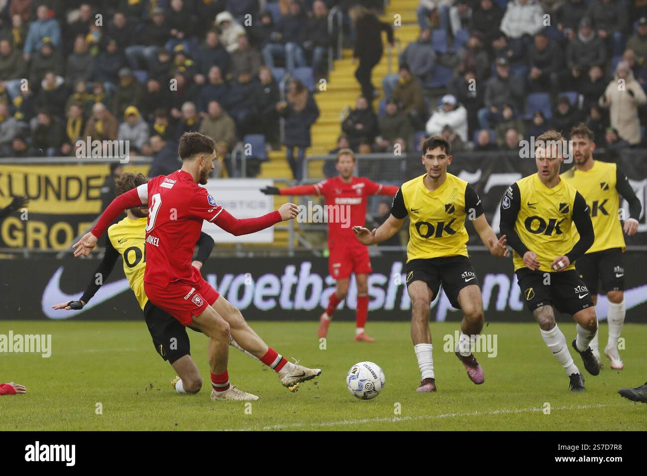 BREDA - (l-r) Ricky van Wolfswinkel of FC Twente later scores the ...