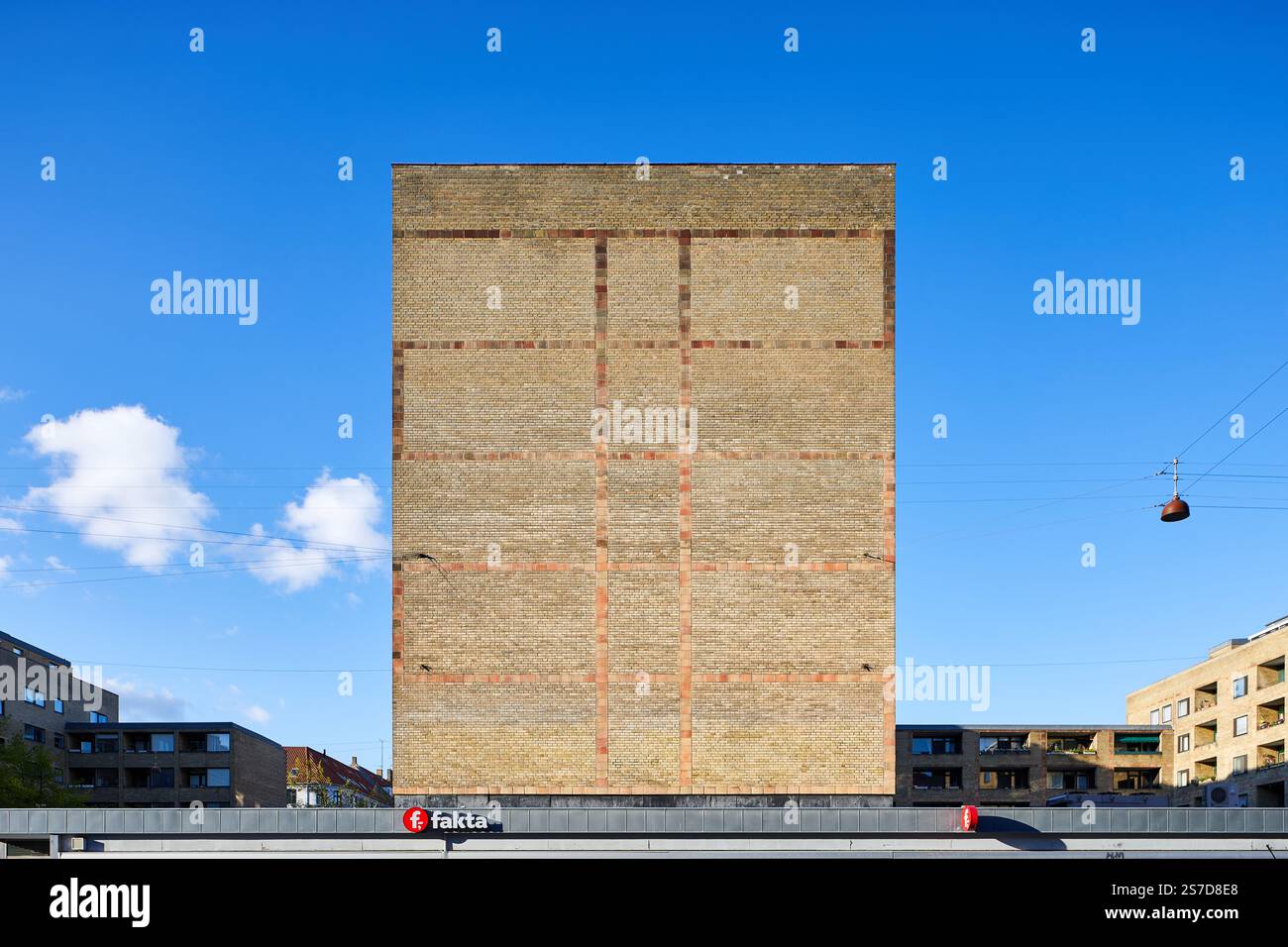 Brickwall pattern, Borgergården, apartment complex designed by Thorvald ...