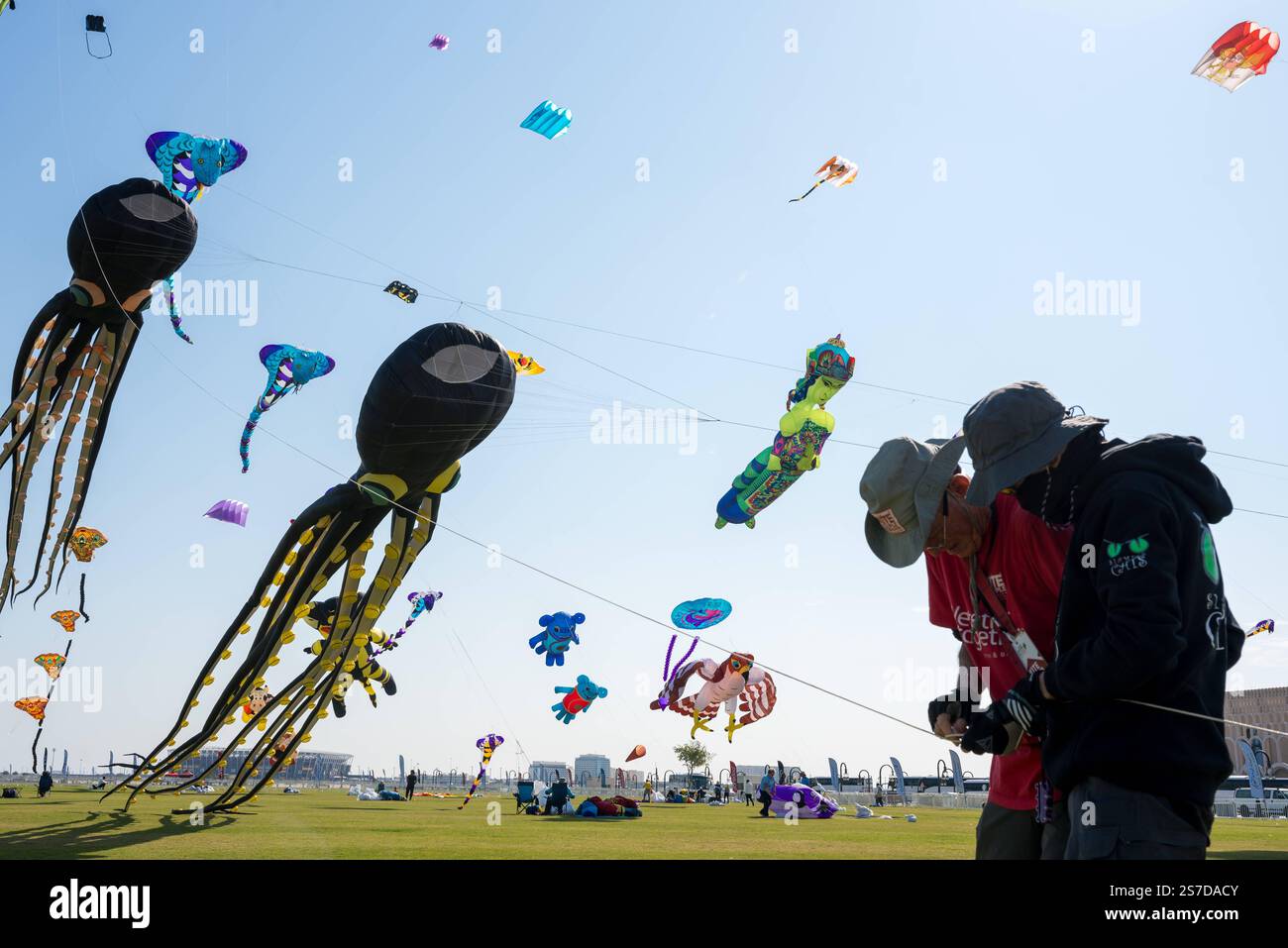 QATAR KITE FESTIVAL 2025 Participants are prepare to fly kites during ...