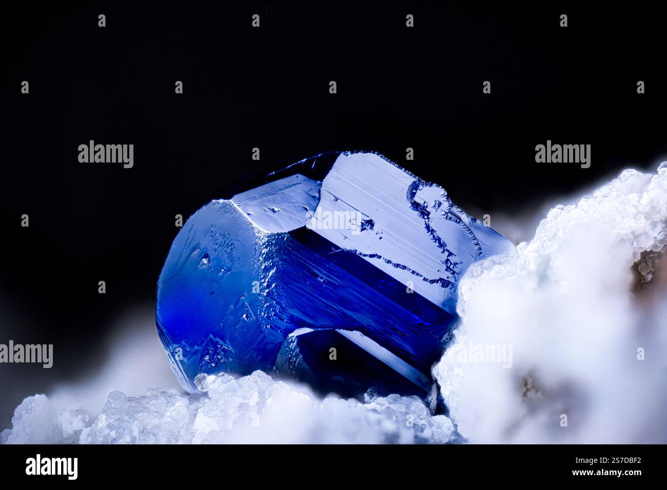 Azurite crystal. Specimen from Sierra rica, Manuel Benavides, Mexico ...