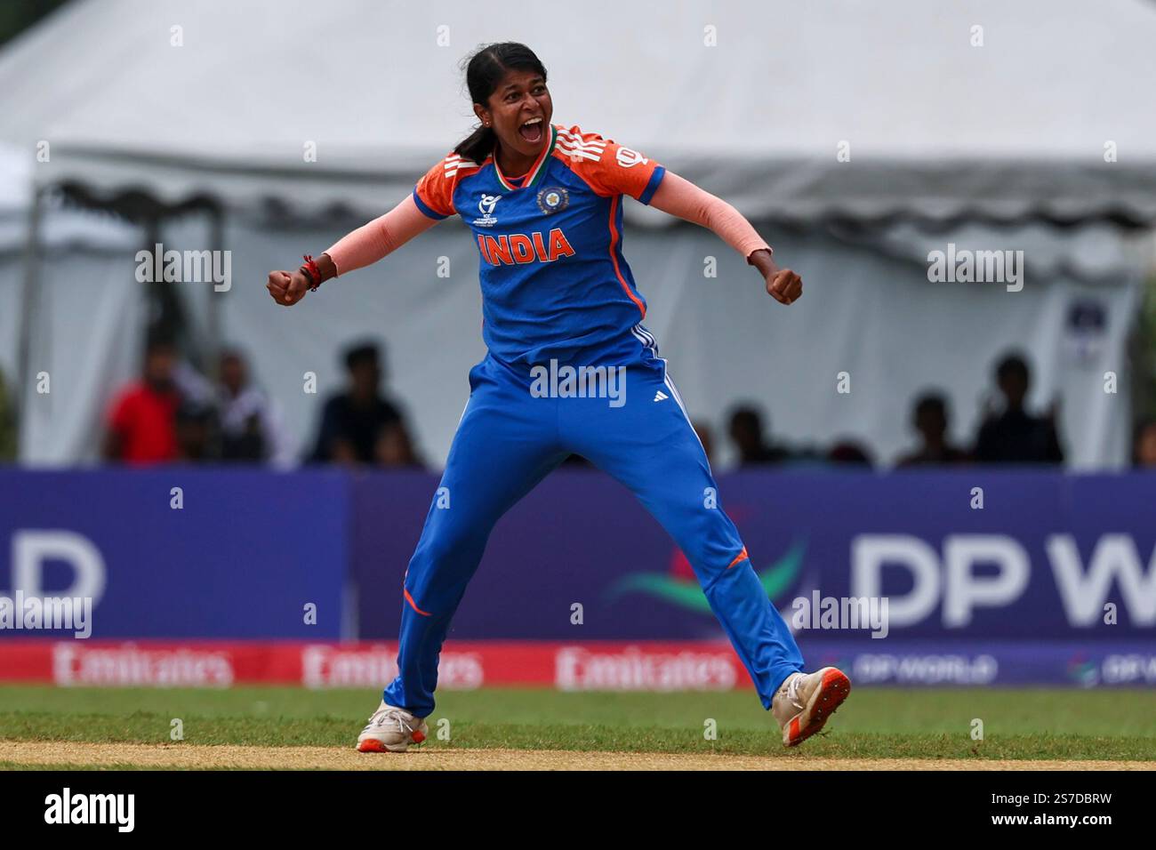 KUALA LUMPUR, - JANUARY 19: Joshitha VJ of India celebrate after Sanika ...