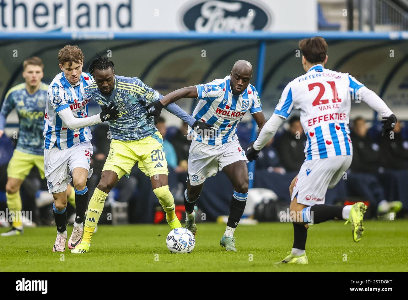 Heerenveen, Netherlands. 19th Jan, 2025. HEERENVEEN - 19-01-2025, Abe Lenstra Stadion. Dutch ...