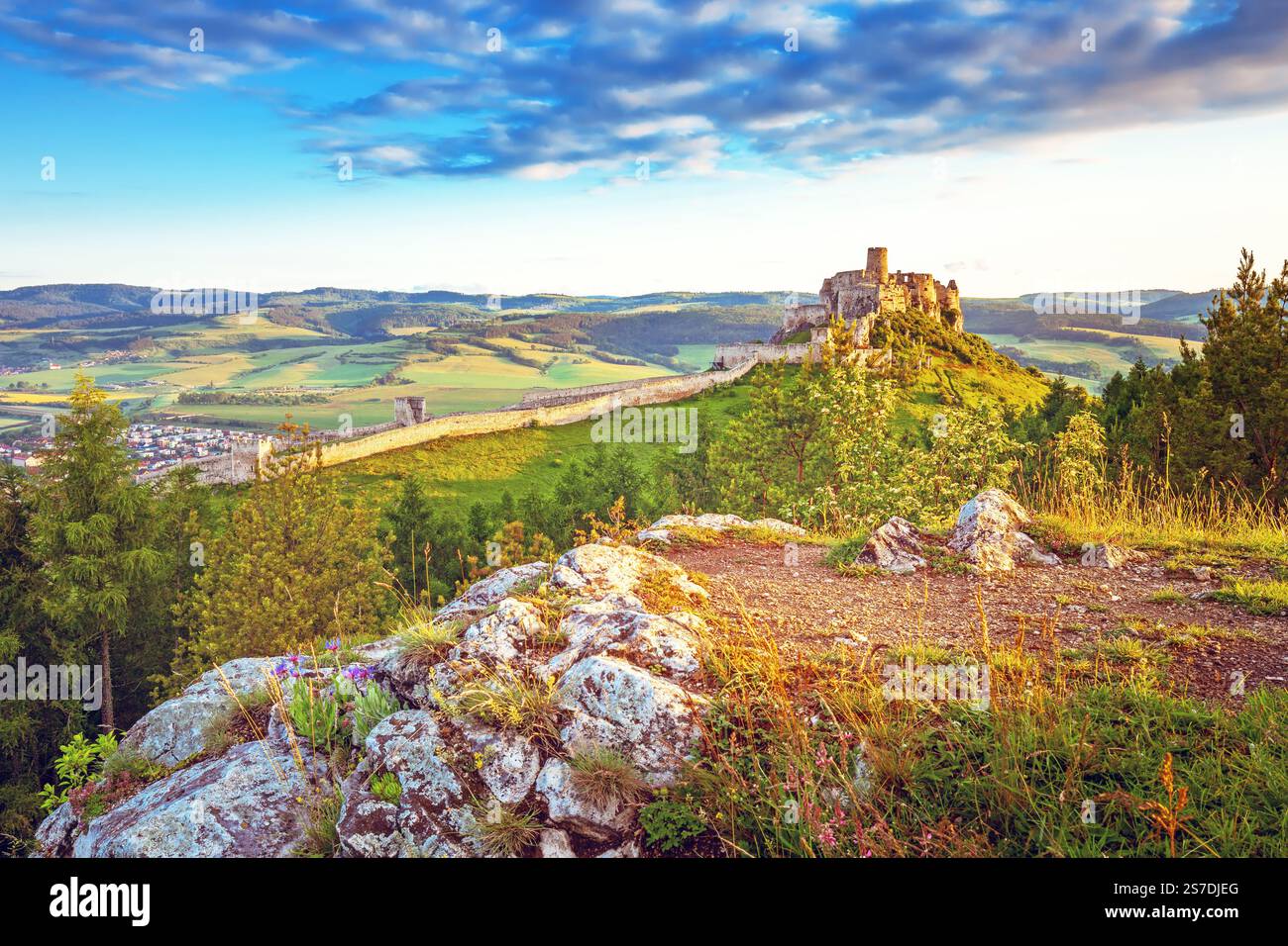 Spiritual monuments hi-res stock photography and images - Alamy
