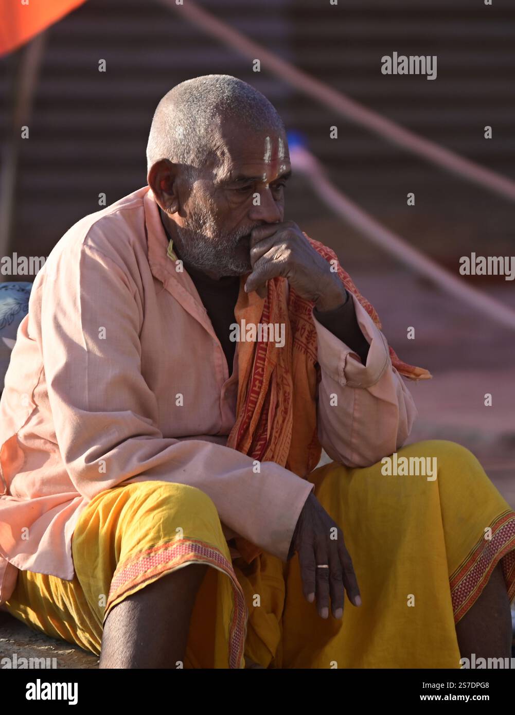 January 19, 2025, Prayagraj, Uttar Pradesh, India: Prayagraj: Devotee ...