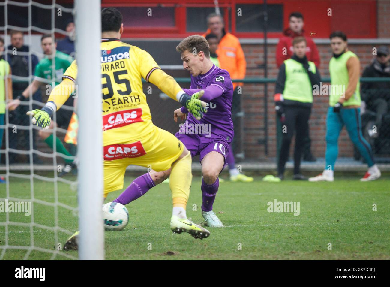 Kortrijk, Belgium. 19th Jan, 2025. Kortrijk's goalkeeper Lucas Pirard ...