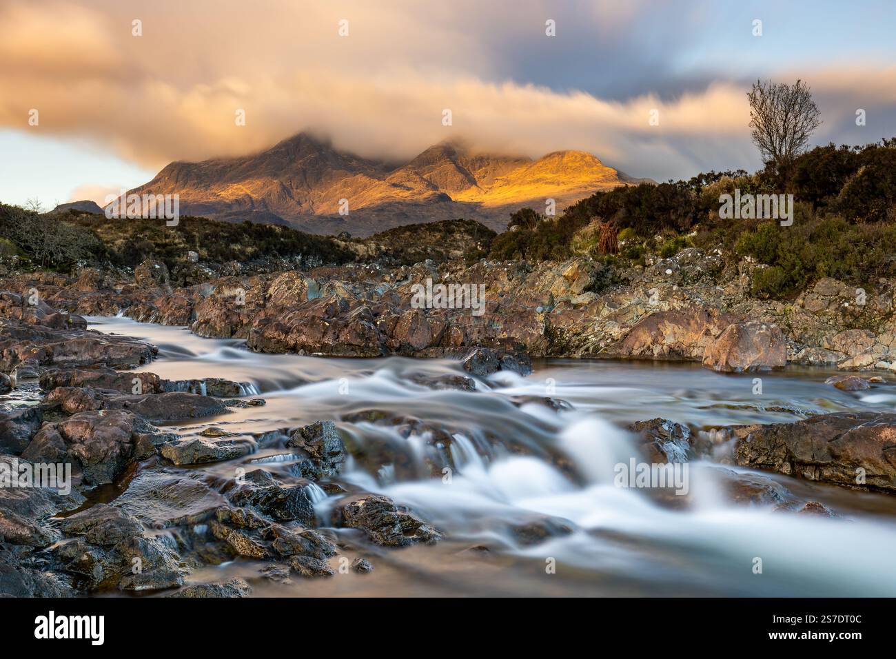 Sligachan river on Isle of Skye at sunrise, Scotland Stock Photo - Alamy