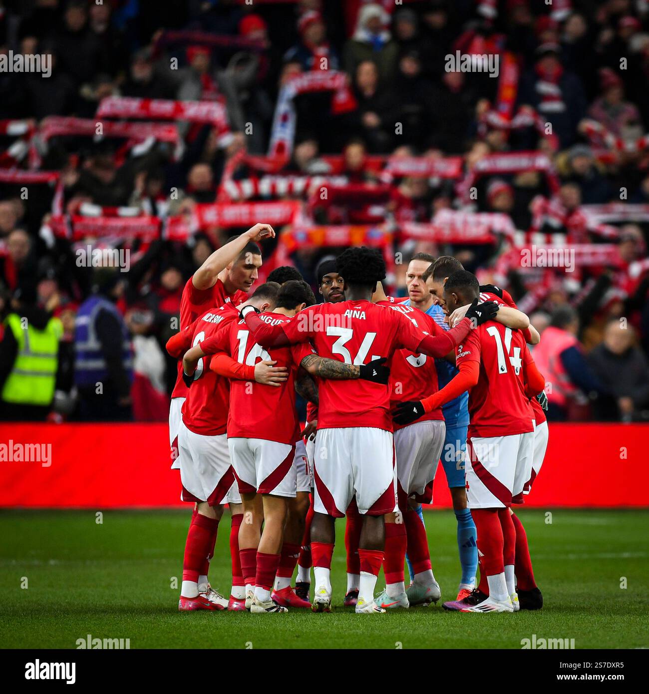 The City Ground, Nottingham, UK. 19th Jan, 2025. Premier League ...