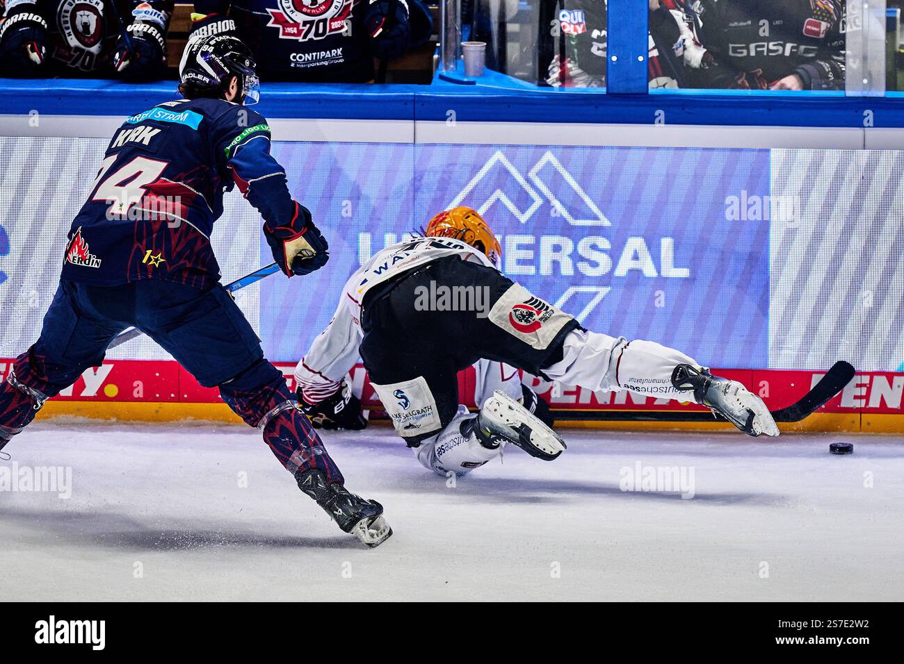 Liam Kirk (Eisbaeren Berlin, #94), GER, Eisbaeren Berlin vs. Fischtown Pinguins, Eishockey ...