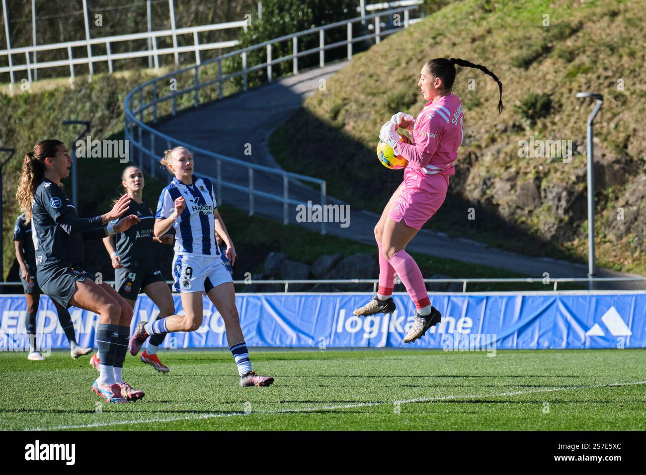 Zubieta, Gipuzkoa, Spain - 16th January 2025: Comine Salvador catching ...