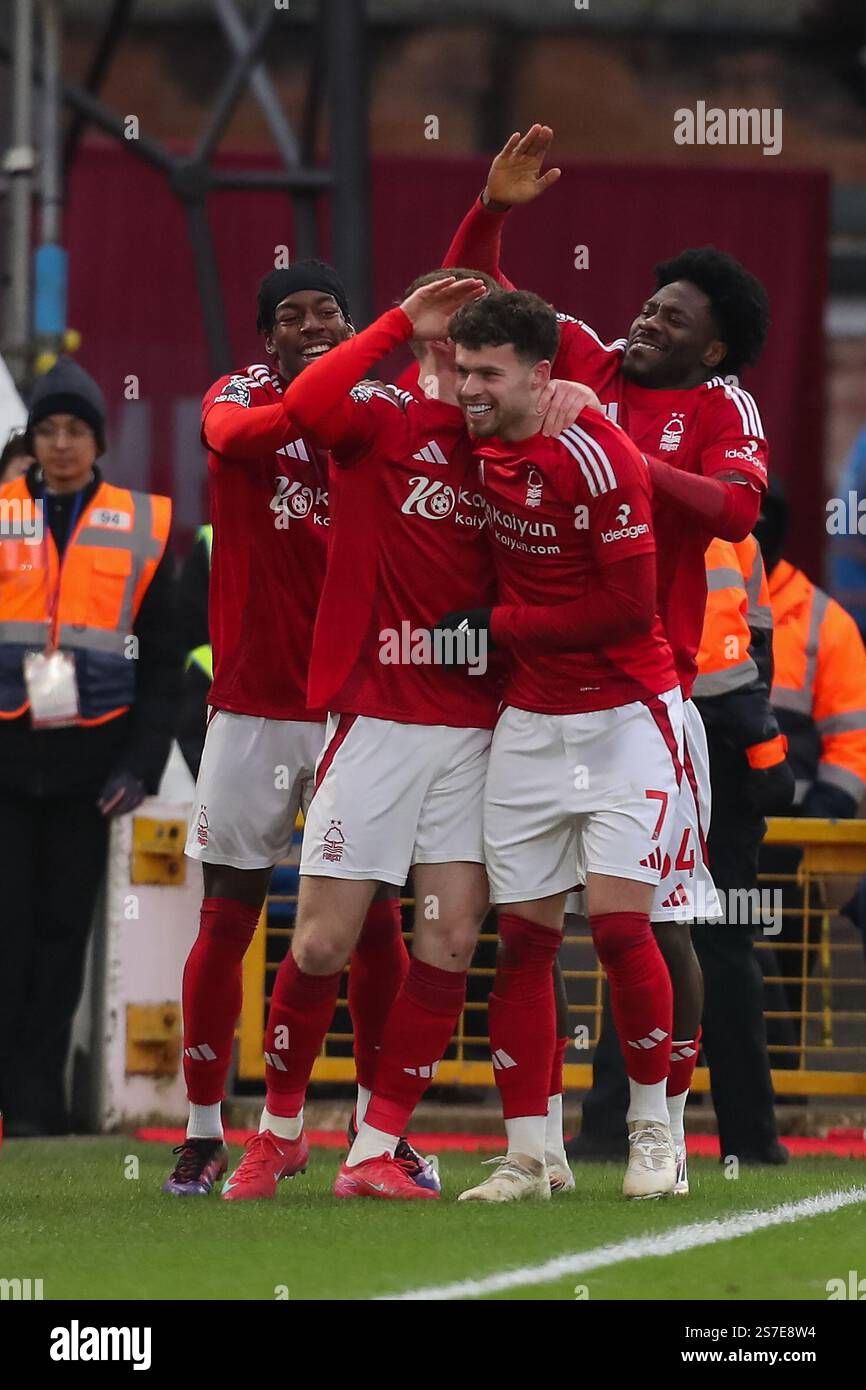Nottingham, UK. 19th Jan, 2025. Nottingham Forest midfielder Elliot ...