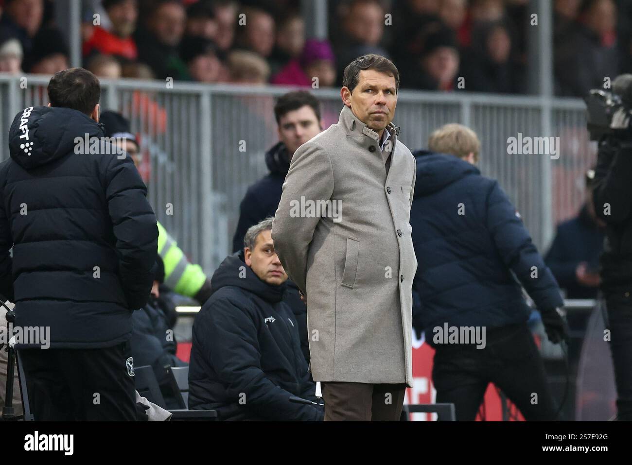 Almere, Netherlands. 19th Jan, 2025. ALMERE, 19-01-2025, Yanmar Stadium ...