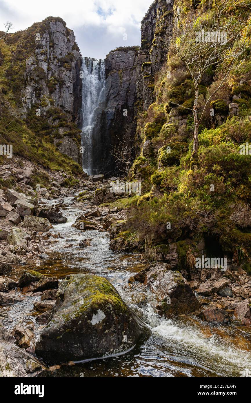 Rock sightseeing waterfall trip hi-res stock photography and images - Alamy