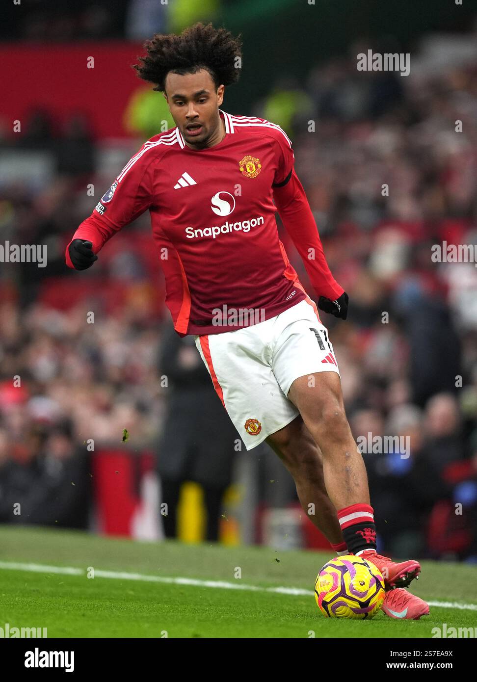 Manchester United's Joshua Zirkzee in action during the Premier League ...