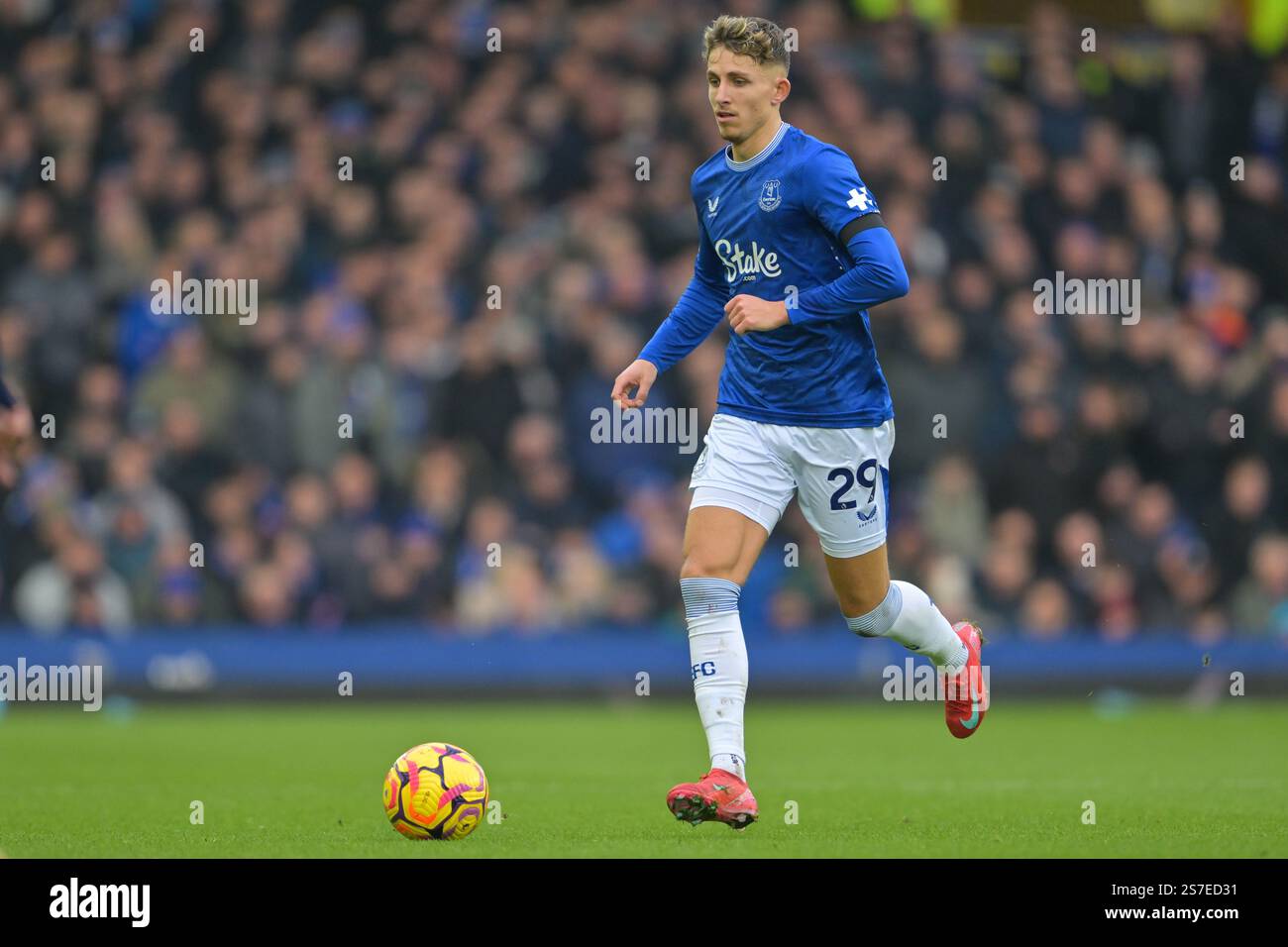 Goodison Park, Liverpool, UK. 19th Jan, 2025. Premier League Football ...