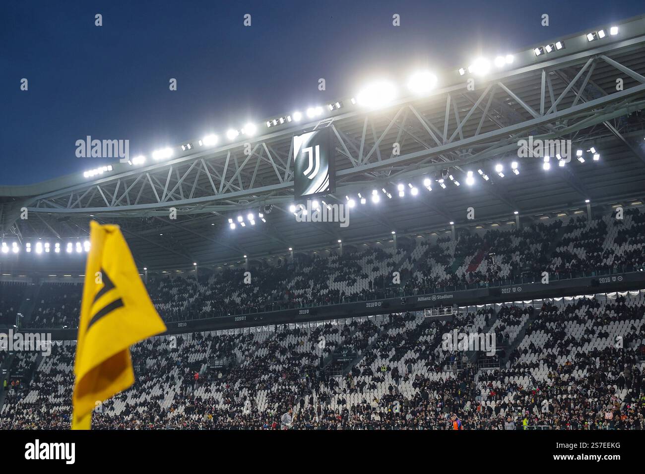 Turin, Italien. 18th Jan, 2025. A general view inside the stadium ...
