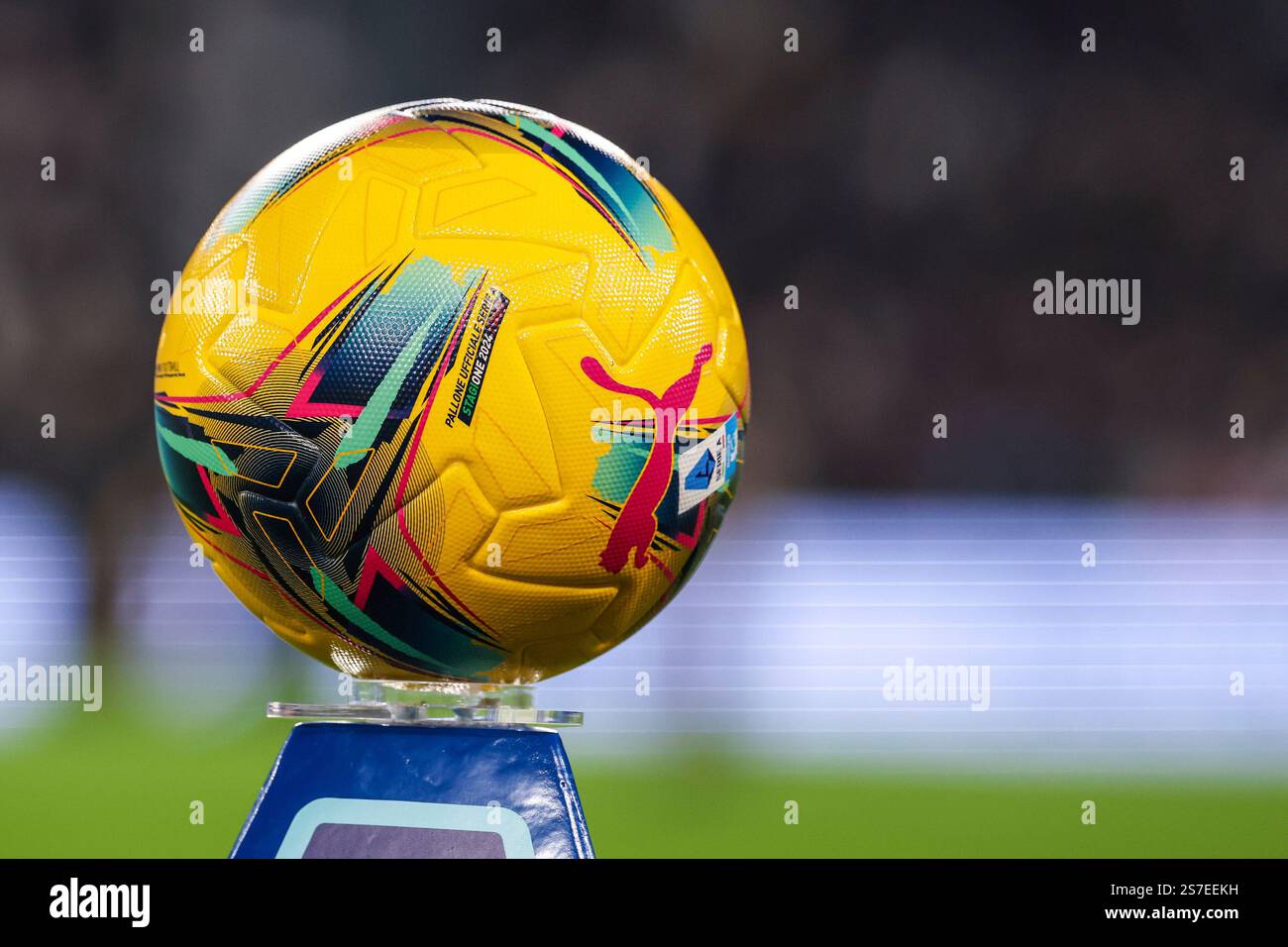 Turin, Italien. 18th Jan, 2025. Orbita Puma Official Serie A matchball ...