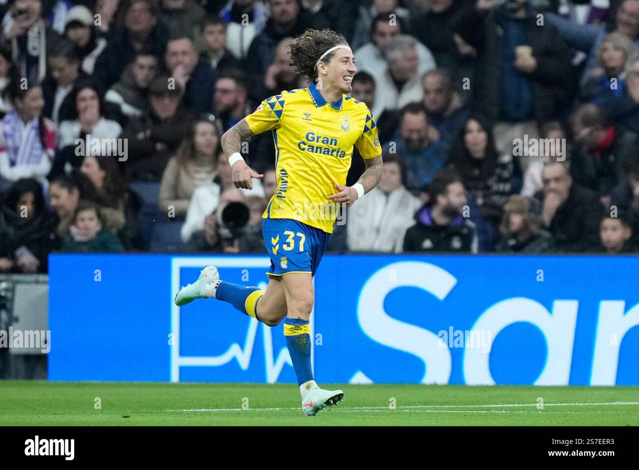 Las Palmas' Fabio Silva celebrates after scoring the opening goal ...