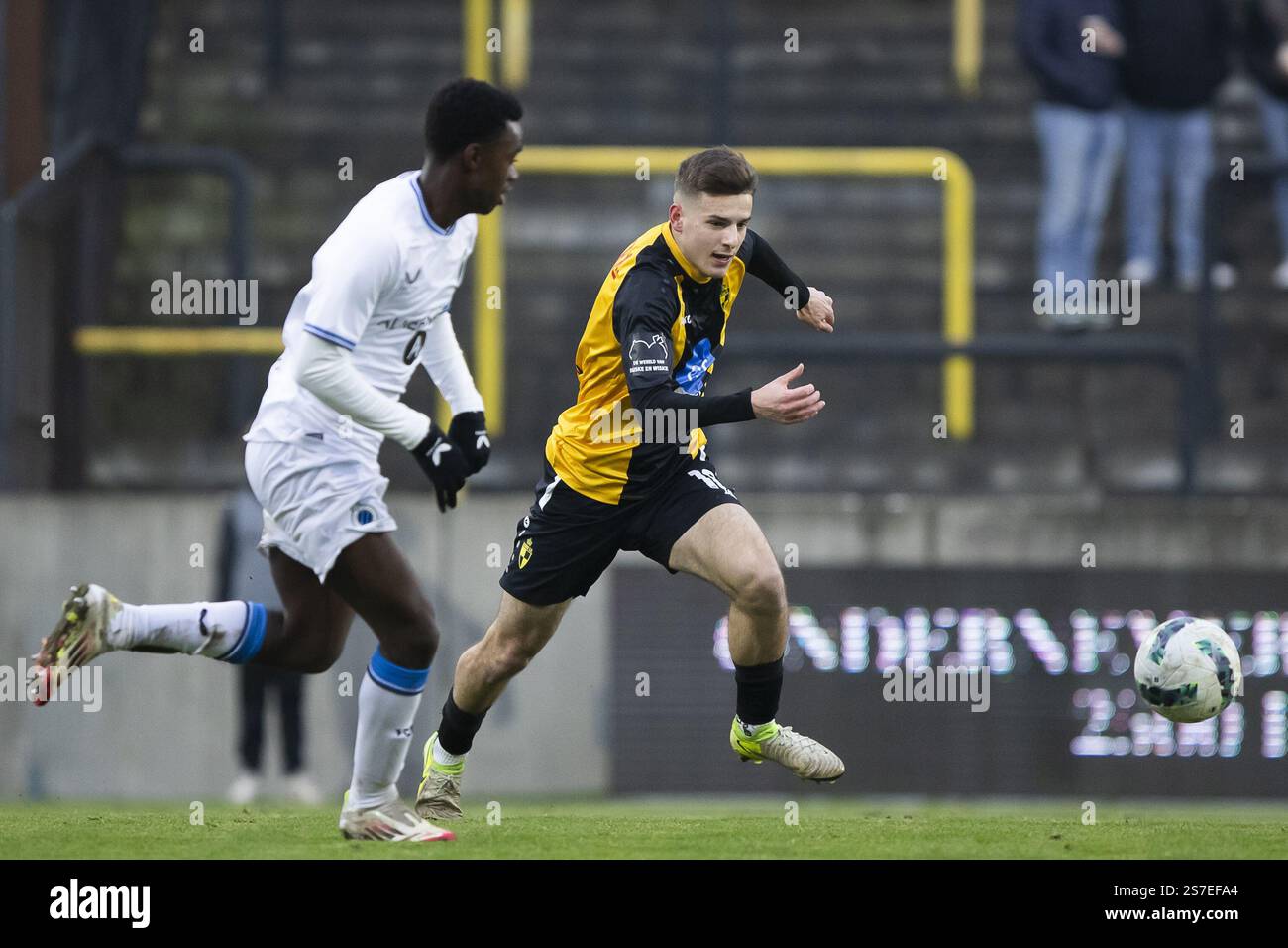 Lier, Belgium. 19th Jan, 2025. Lierse's Maxim Kireev (R) pictured ...