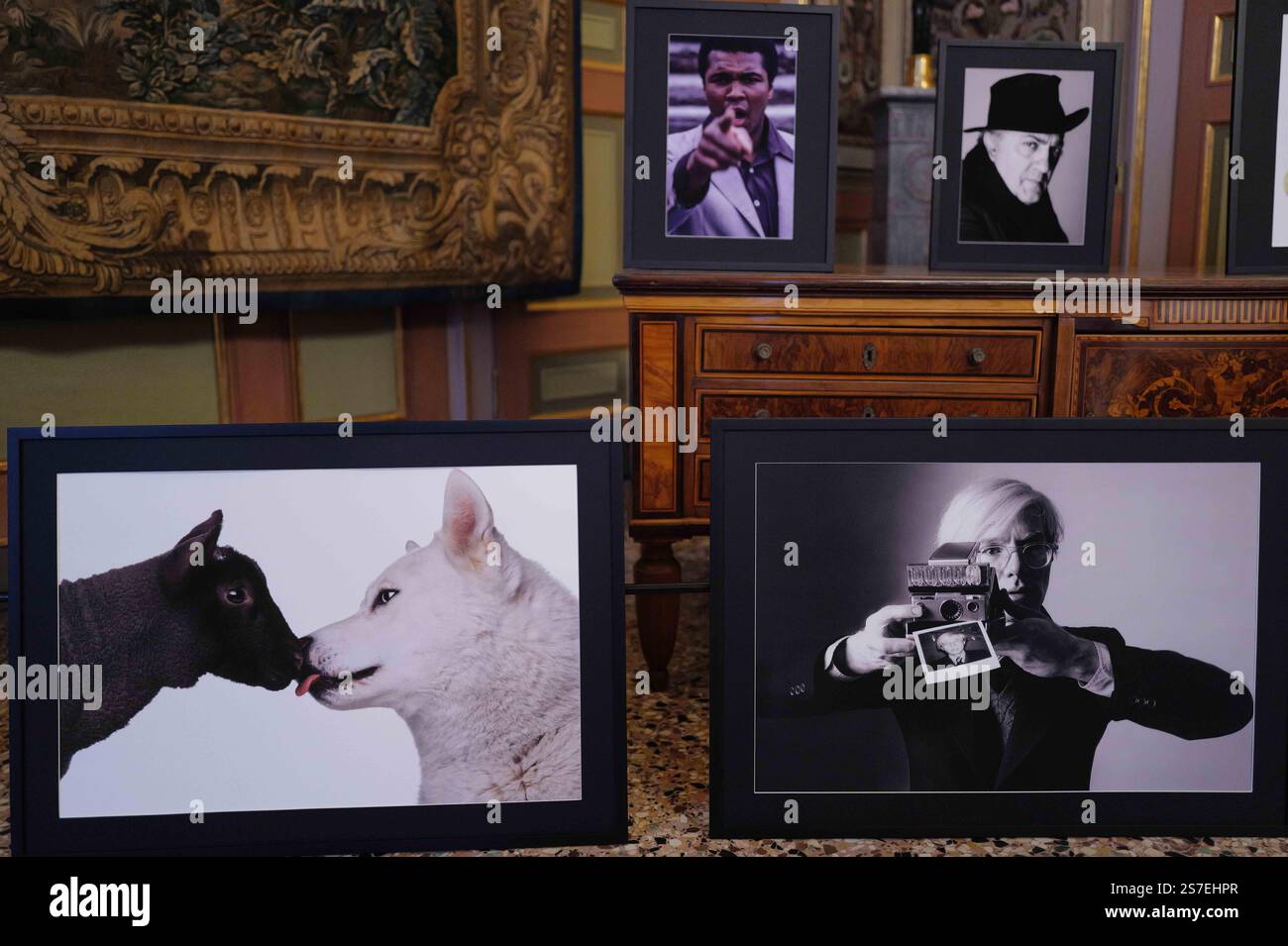 Milan, Italy. 19th Jan, 2025. Milan. Viva Oliviero - Milan celebrates ...