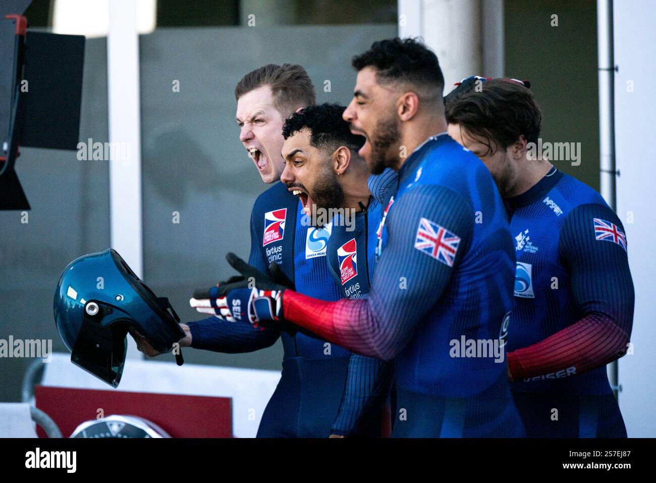 Brad Hall, Taylor Lawrence, Leon Greenwood, Greg Cackett ...