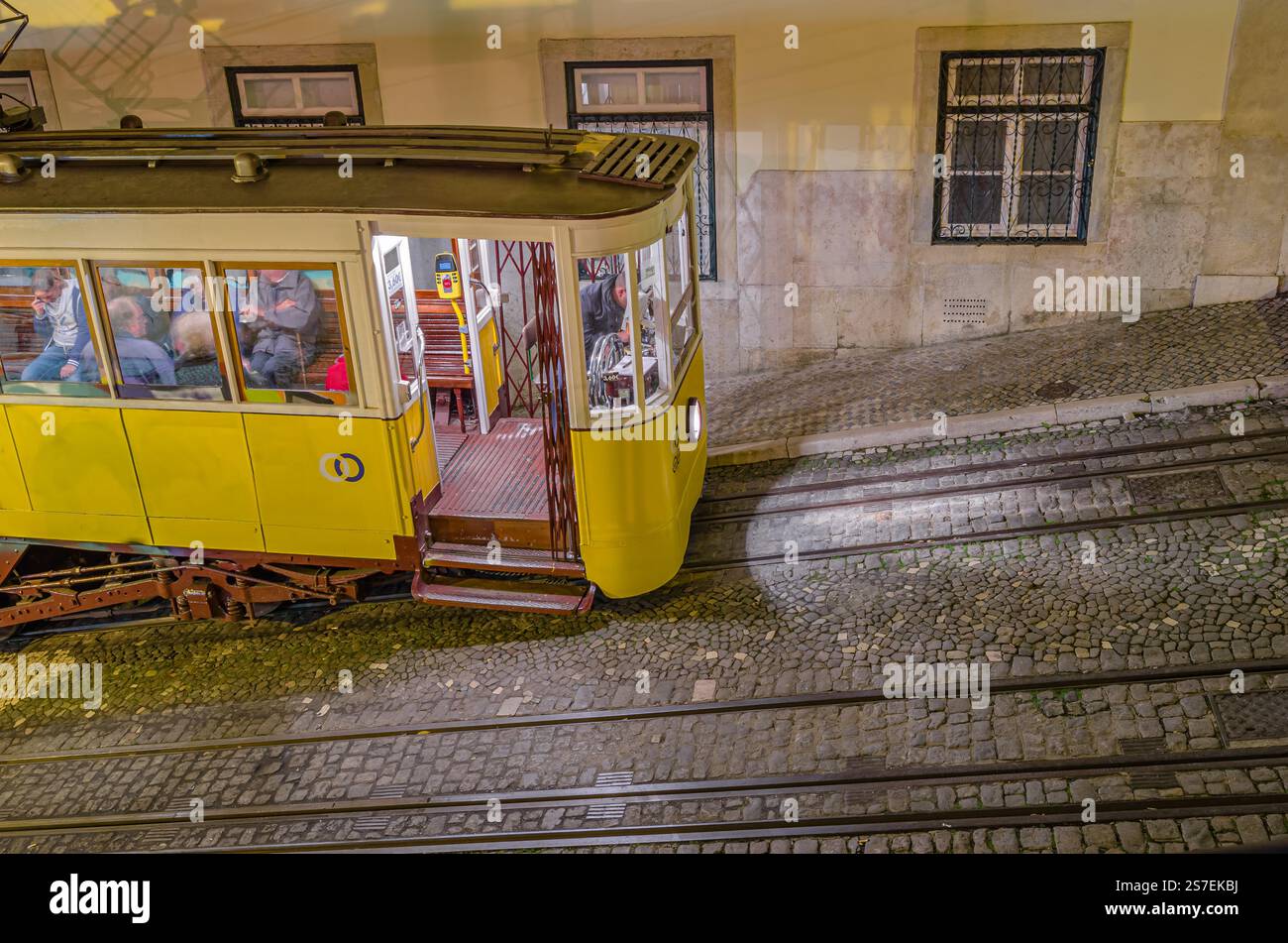 LISBON, PORTUGAL - NOVEMBER 9, 2014: Night view of the Gloria Funicular ...