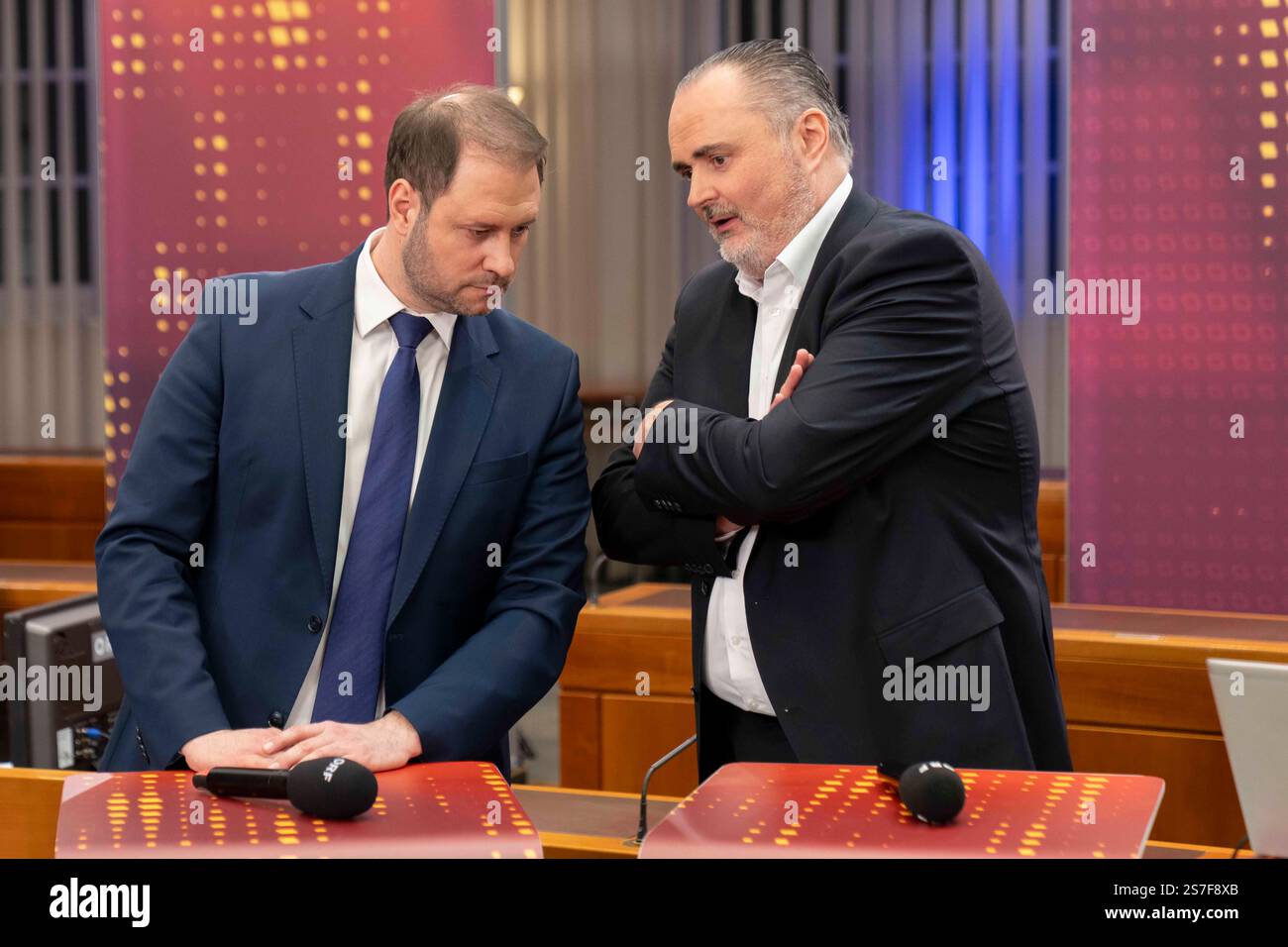 Television roundtable with the head of the local parties at local ...