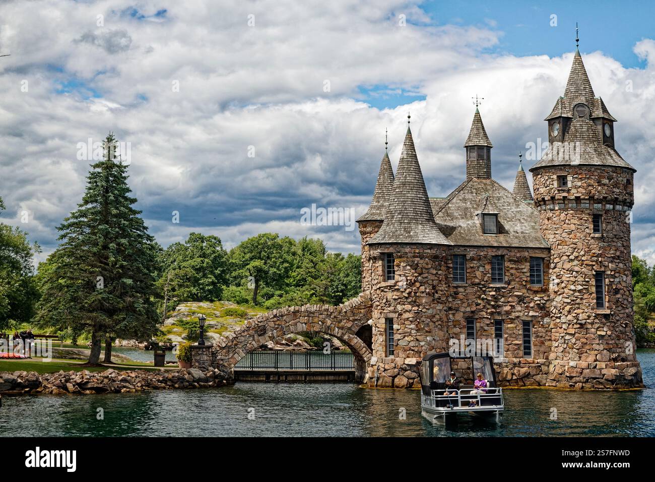 Power House and Clock Tower, arched stone bridge, Boldt Castle, St ...